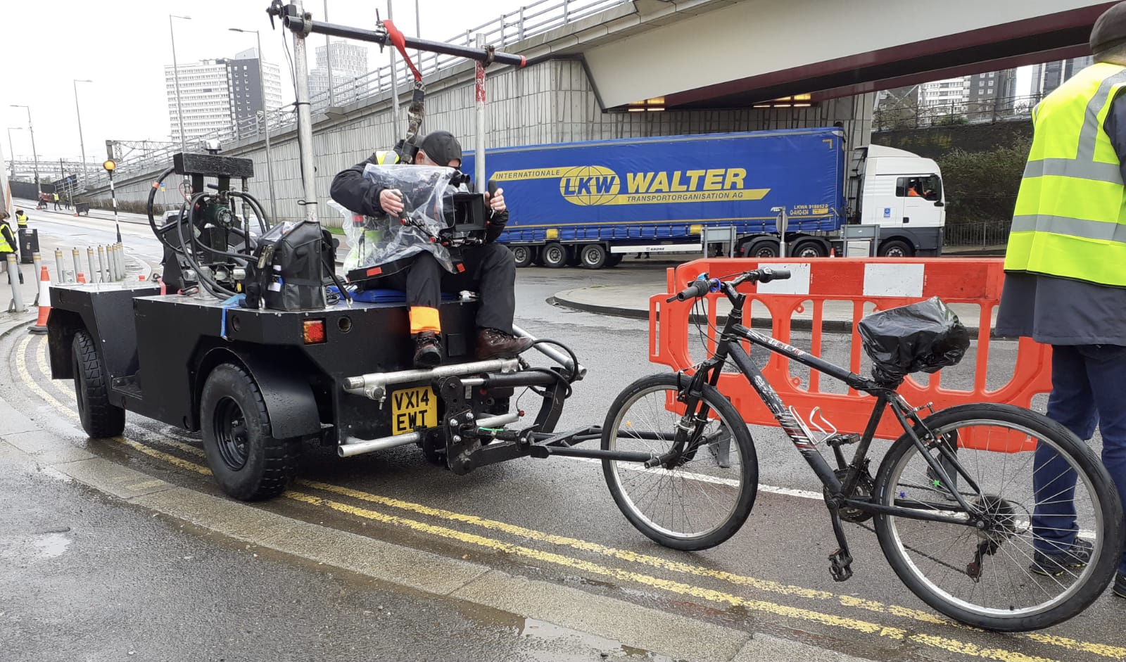 Bicycle Banking Rig - Bickers Action