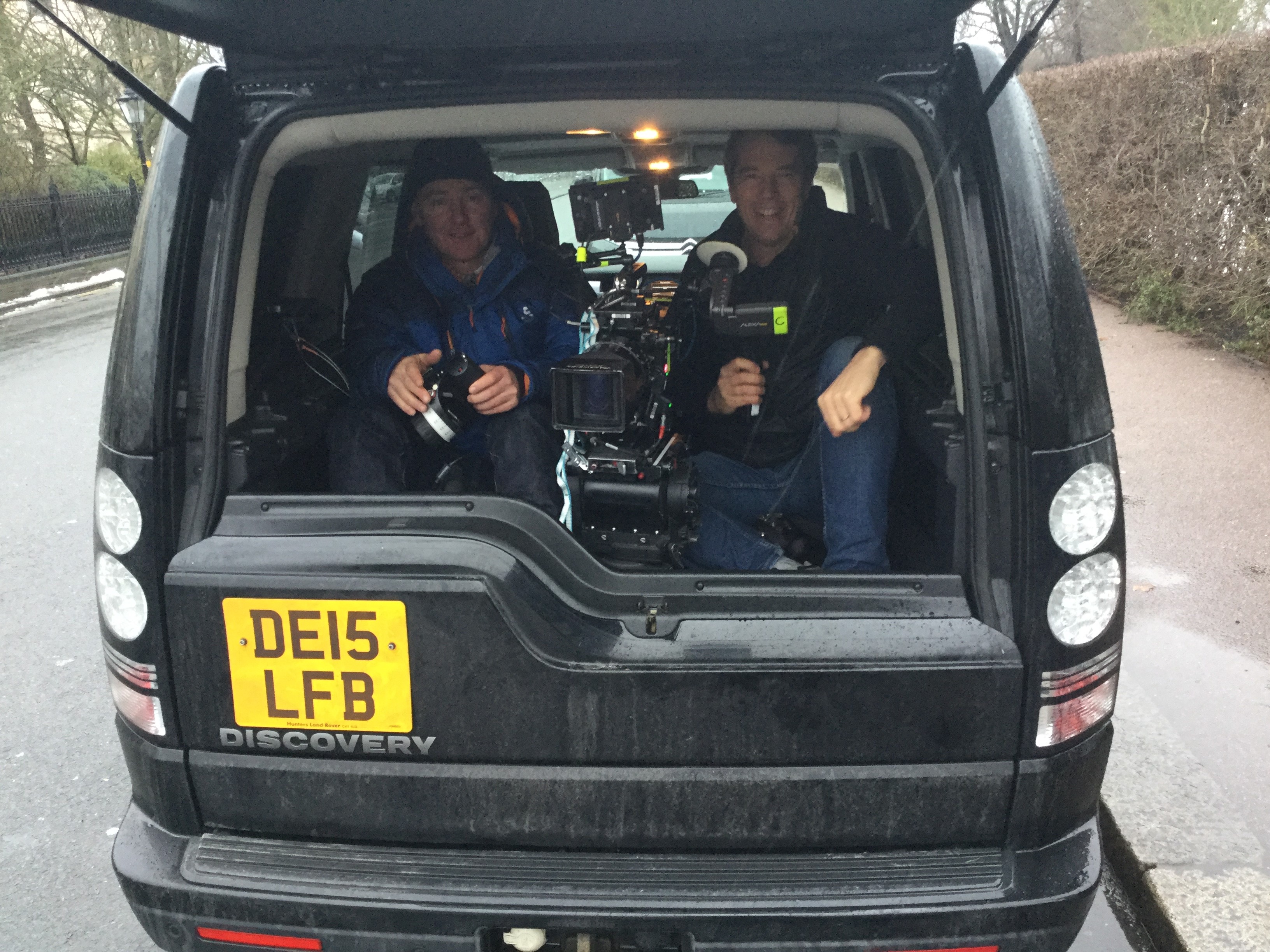 Discovery 4X4 Tracking Vehicles - Pursuit/Escort - Bickers Action